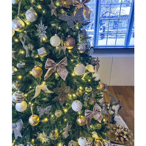 Christmas Tree w LED Calgary - Christmas & decorative lighting for ...