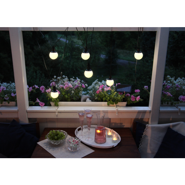 Solar Light Chain Globus - Christmas & decorative lighting for indoors ...